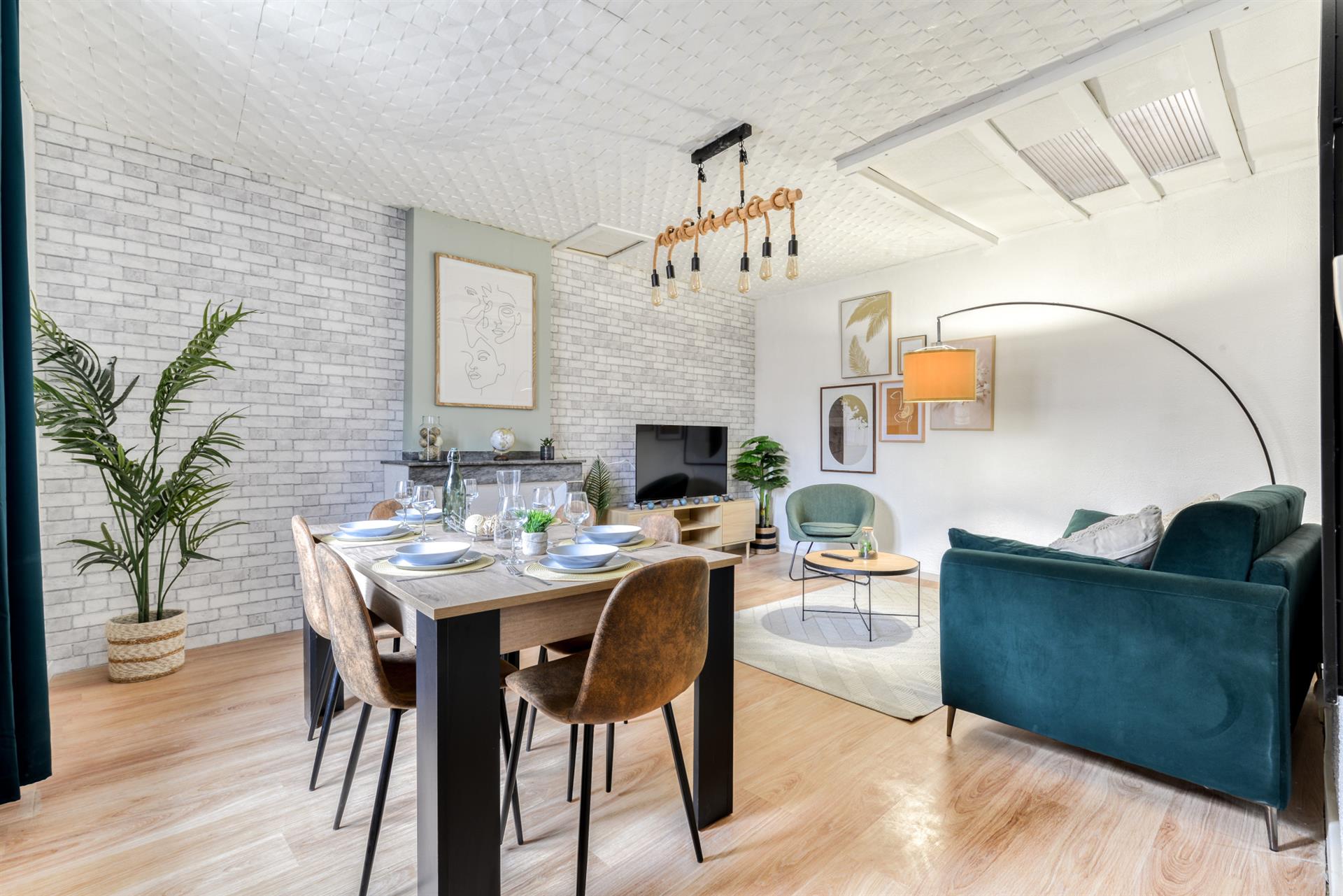 Immeuble à forte rentabilité - 300m2 - 9 logements