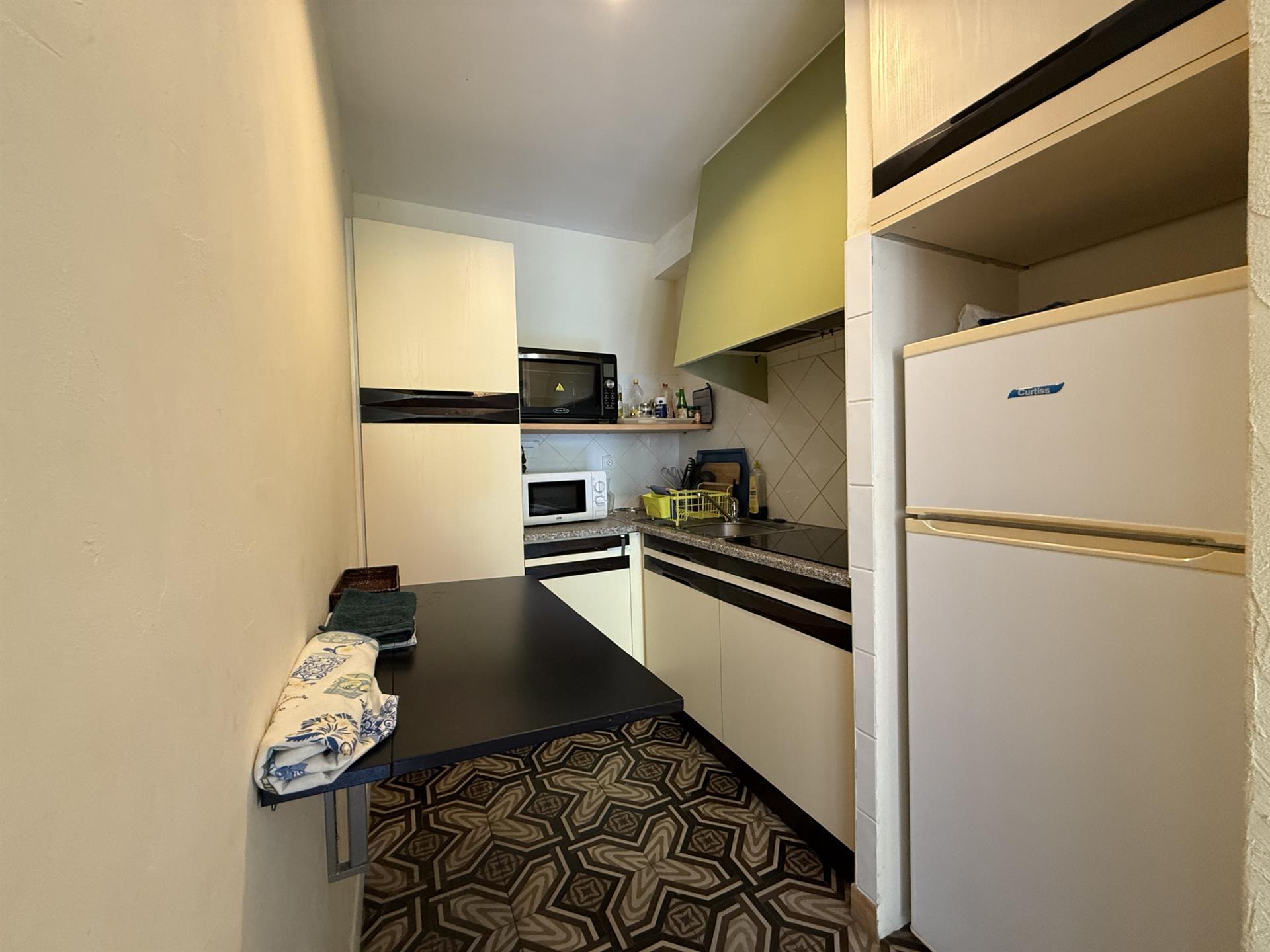 Purchase: Apartment (66110)